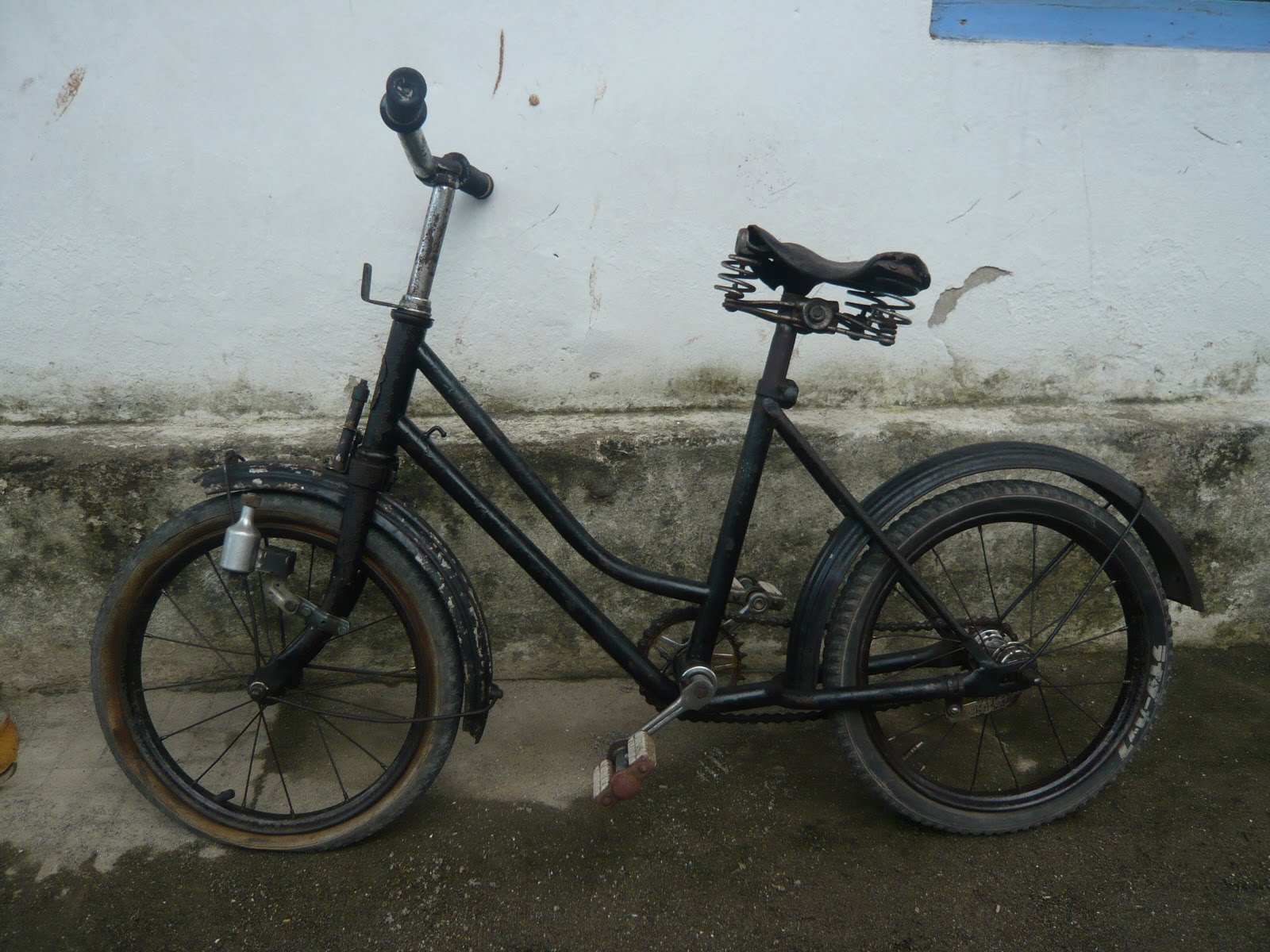 sepeda onthel lawas: Di jual sepeda kecil Musterland Germany ori