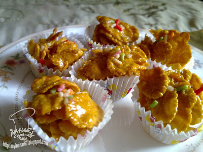 INAHAR'S COOKING TIME!: CORNFLAKES MERINGUE COOKIES & HONEY CORNFLAKES