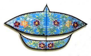 pendidikan seni visual: Seni Kraf Wau - Khazanah Tradisional Negara