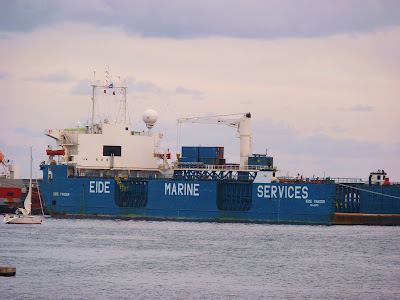 O Porto da Graciosa: O espectacular "Eide Trader" em Ponta Delgada