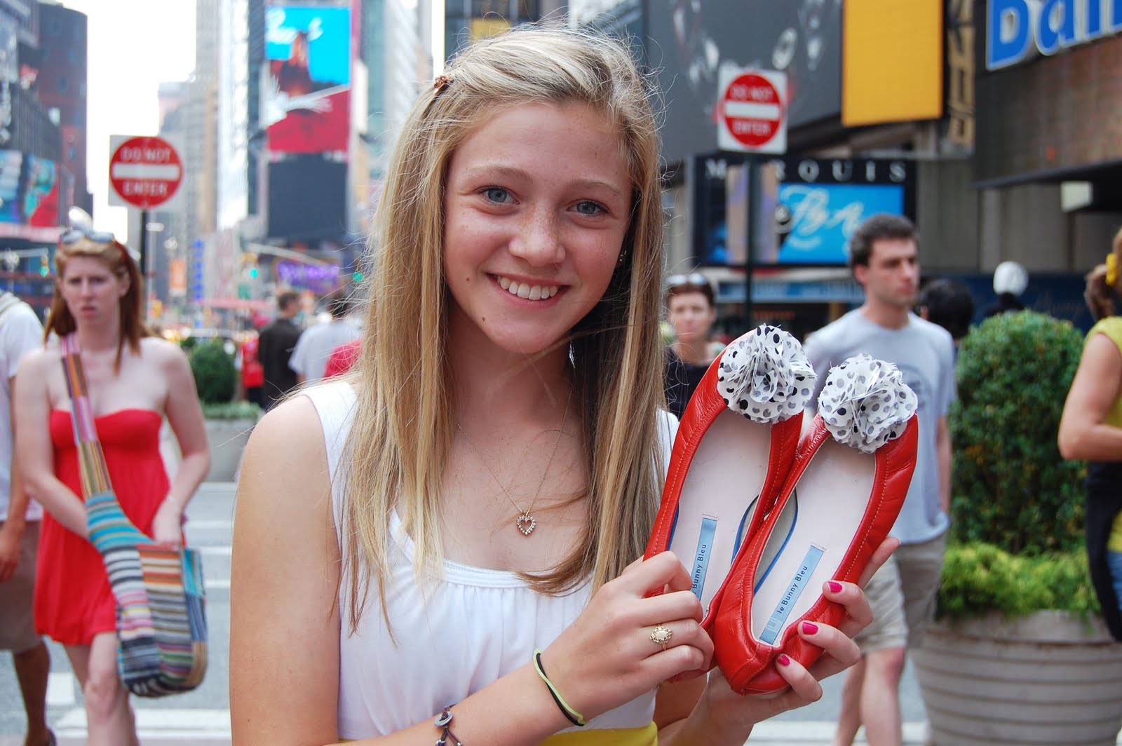 Le Bunny Bleu Image Blog: June 2010