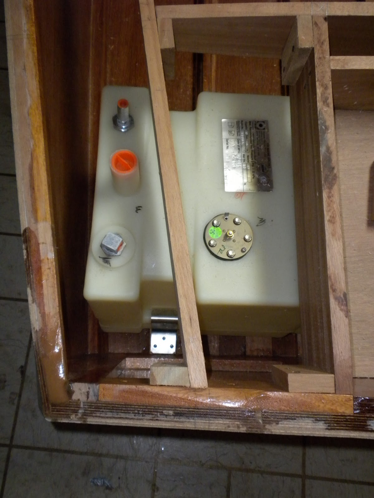 Ted's Wood Boat: Fuel Tank Install