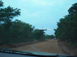 Por aqui ando eu: Viagem a Menongue