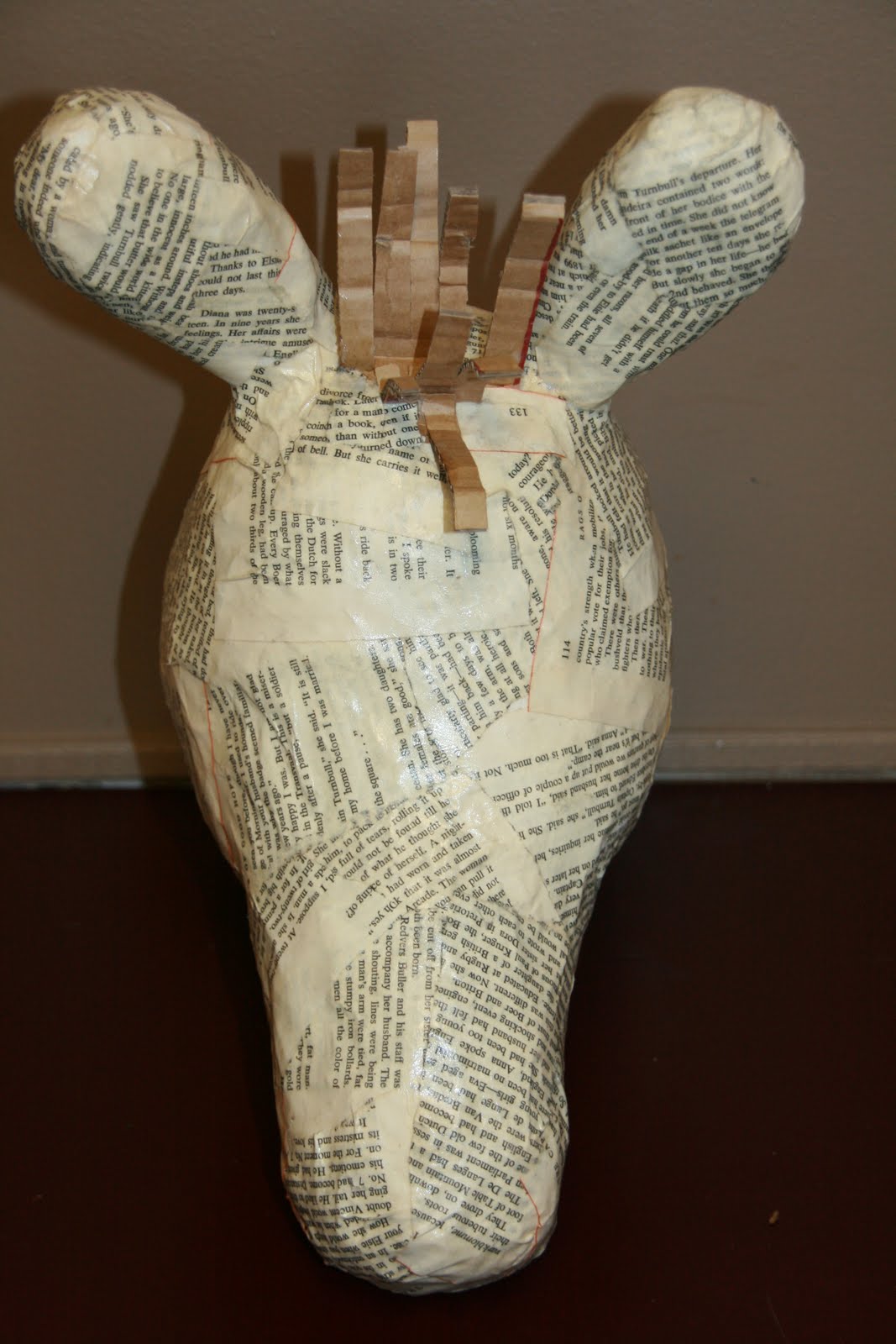 retropolitan: Anthro Knock Off- Paper Mache Zebra Bust Mini Tutorial