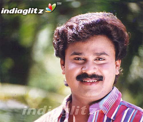 MALAYALAM CINE DIGEST KUNJUBI: MALAYALAM CINE DIGEST [17.5.2010]