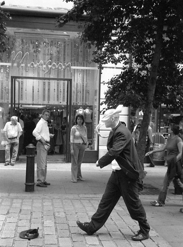 Buskers by Paul Boocock and Rhonda Prince