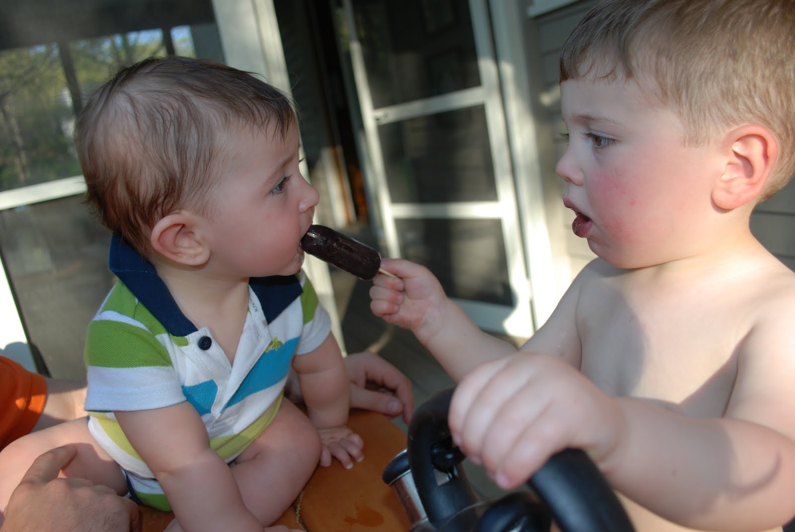 And Baby Makes Four!!: How to Eat a Popsicle