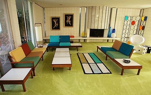 Whimsical World of Laura Bird: Time Warp- Retro Décor