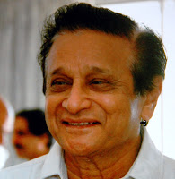 Tushar Bhatt's Gujarat: Moon Burns: Translation of a famous Gujarati ...