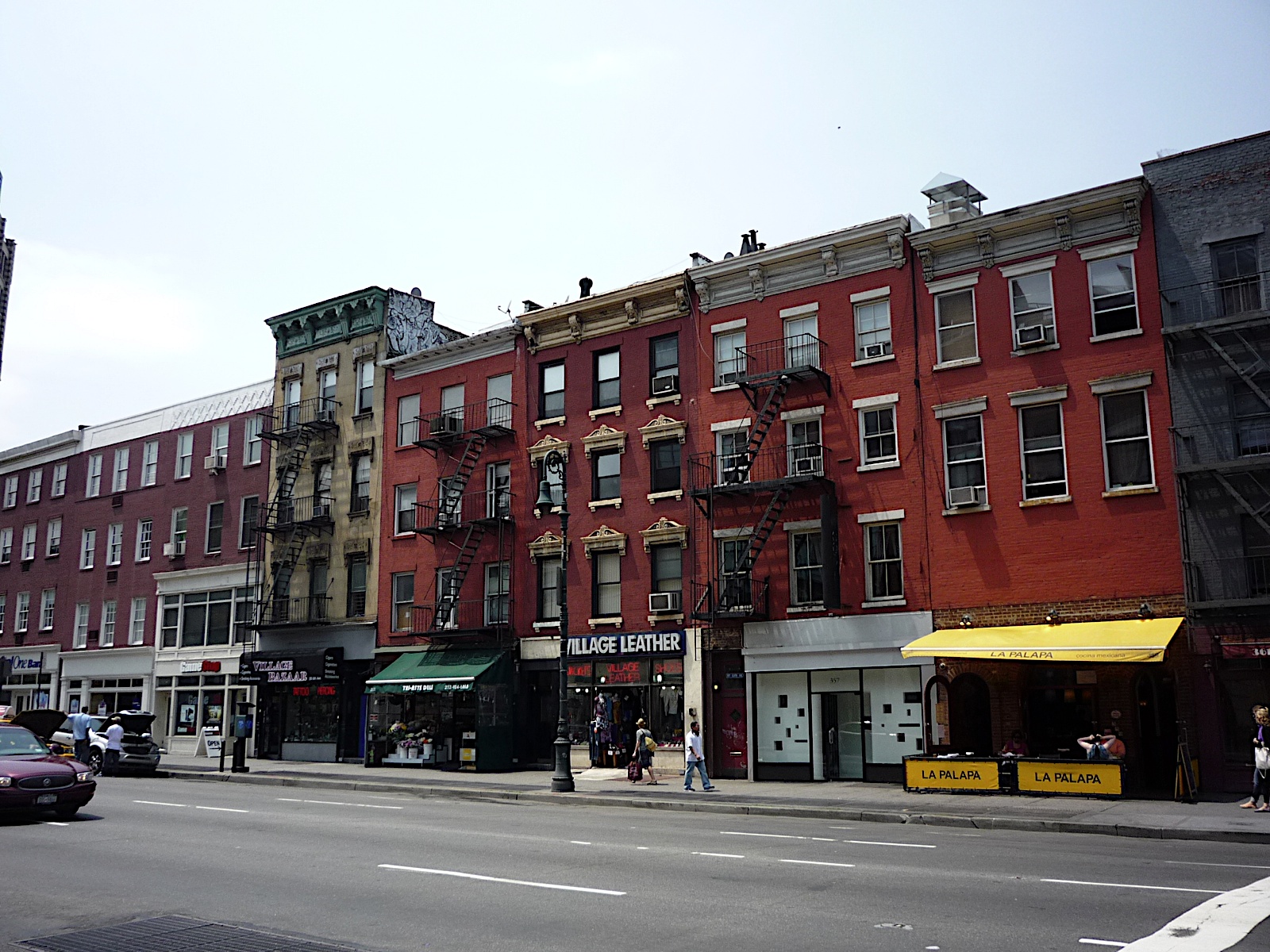 A Walking Guide to Sixth Avenue / The Avenue of the Americas