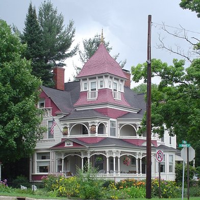 Running Design: Housing History