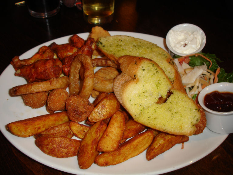 Let's not cook.: The Beehive/Pub Food/Carlisle