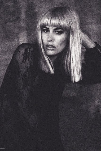 Blink Models - White