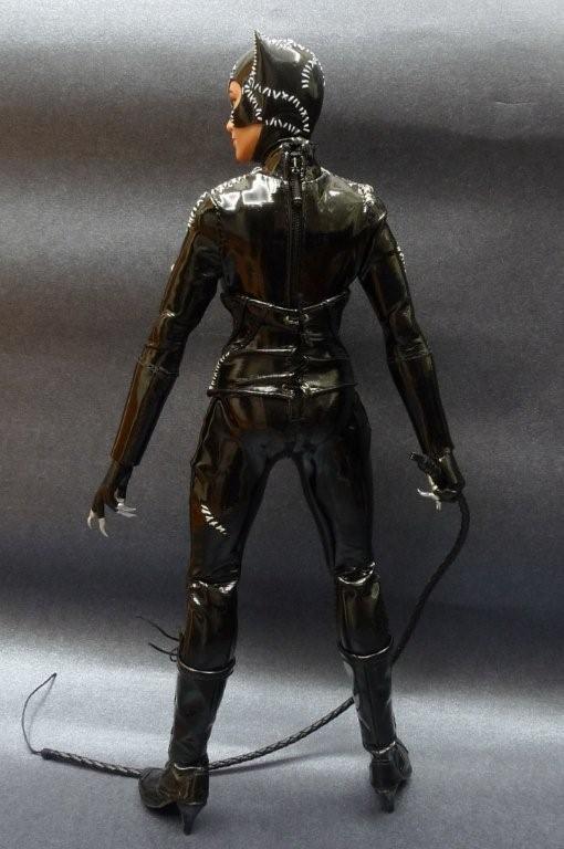 toyhaven: Tim Burton "Batman Returns" Catwoman PREVIEW