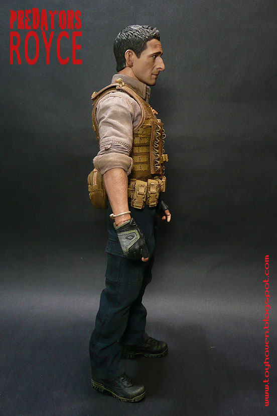 toyhaven: Hot Toys "Predators" Royce 1/6 Figure REVIEW 1