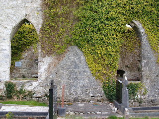 IRELAND in September: September 24, 2009 — Kilnaboy Church