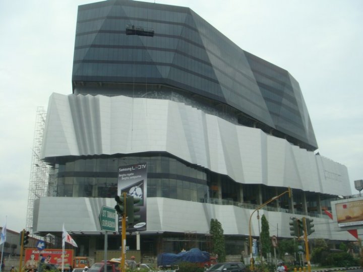 Mal Terbesar di Semarang Resmi Dibuka | Go_Blogger_Semarangan
