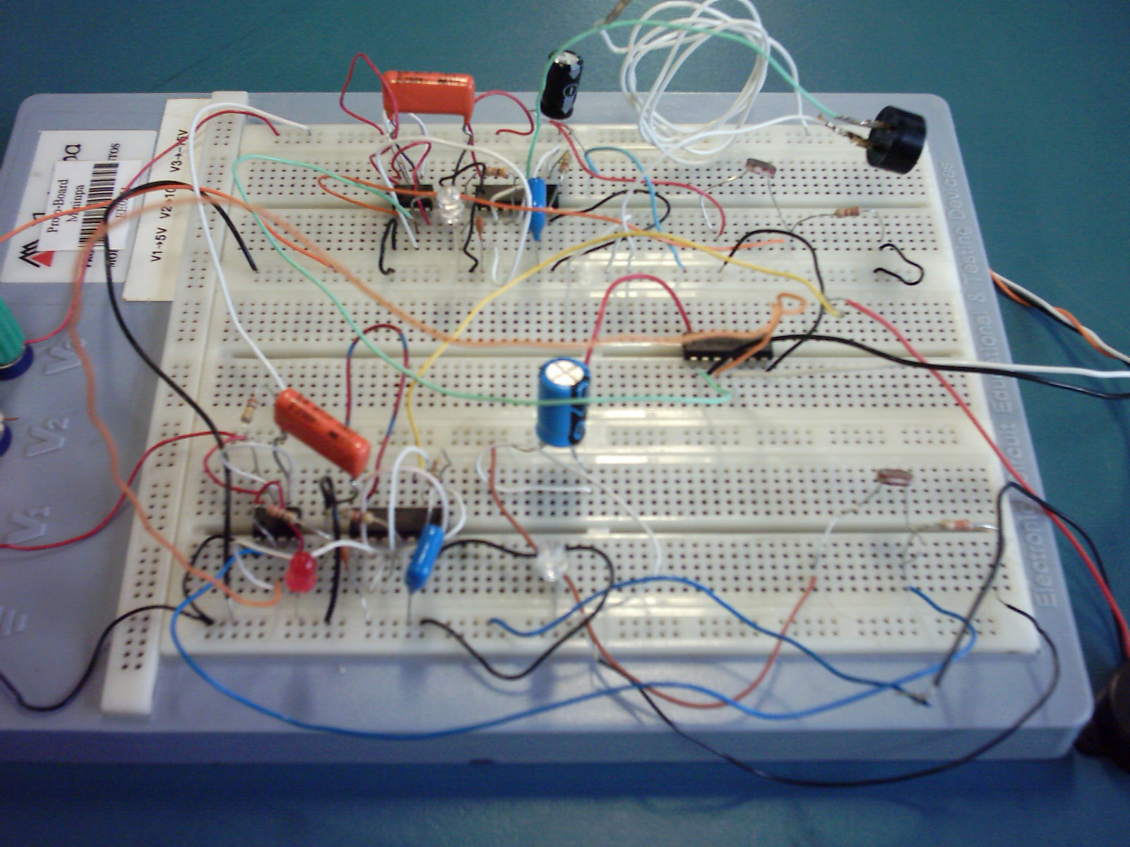 Elbloguerito: VIDEO TUTORIAL USO DEL PROTOBOARD