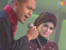 Kena Lee's Instagram, Twitter & Facebook on IDCrawl