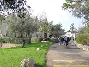 Reb Mordechai Writes: Yemin Orde Youth Village school in urgent need