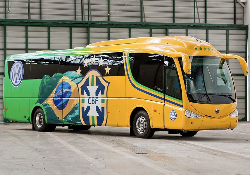Clube de Futebol: CBF apresenta o novo ônibus da Seleção Brasileira Seleção