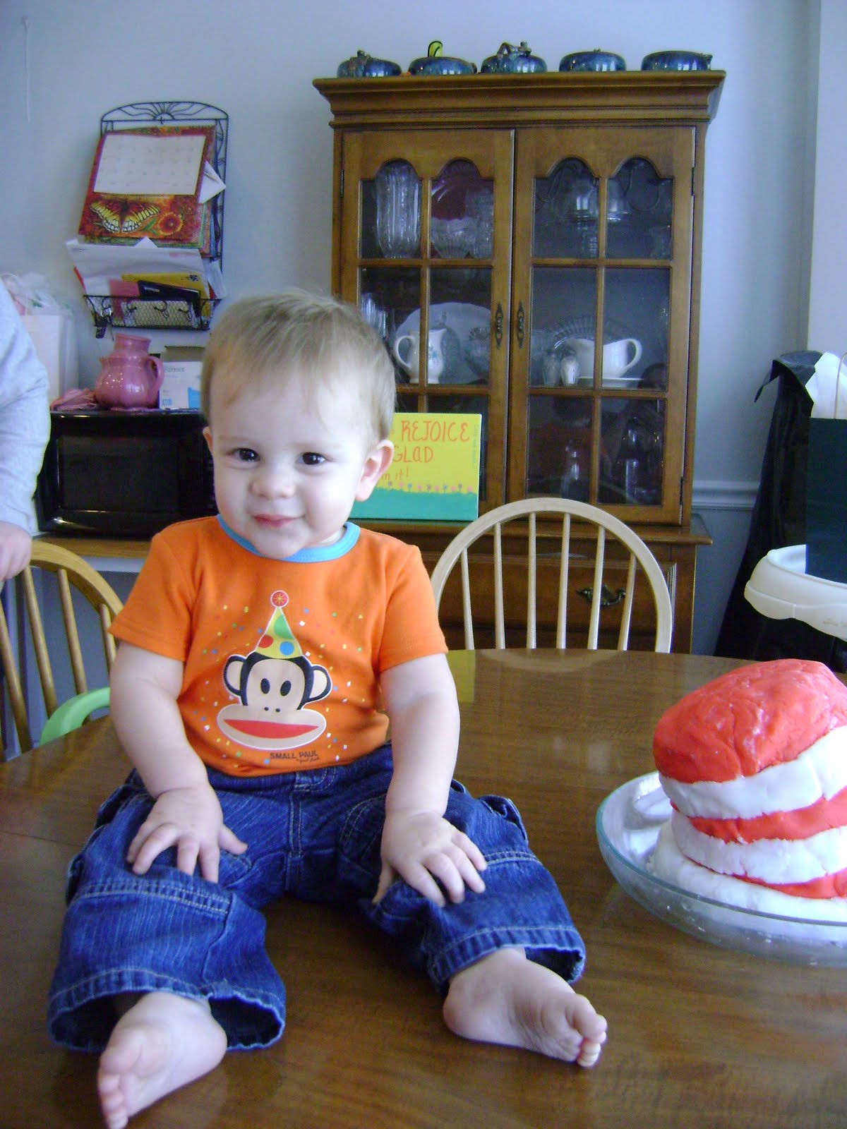 Notes From A Mama Cat In The Hat Cake notes-from-a-mama-cat-in-the-hat-cake
