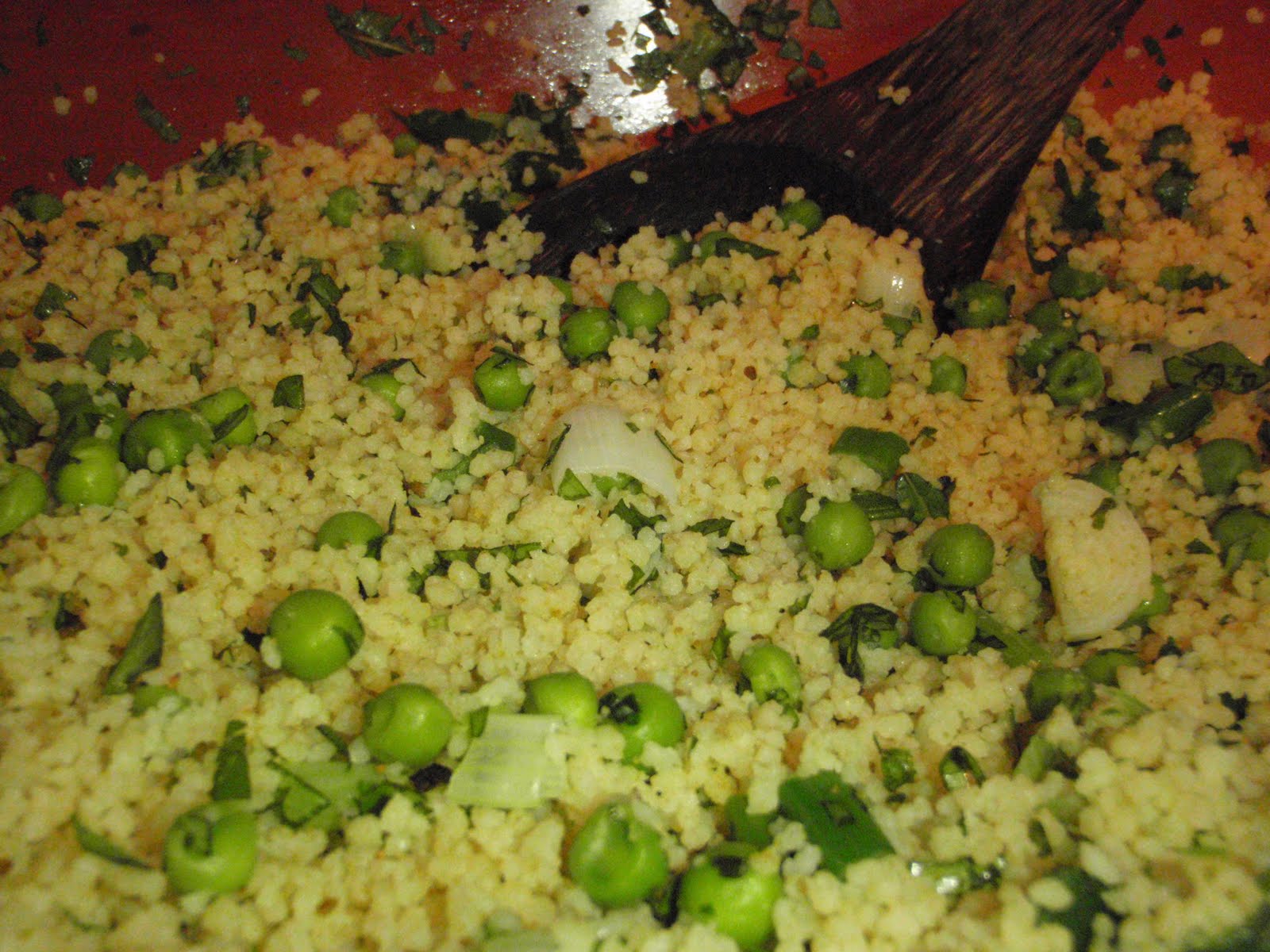 Mon carnet de cuisine: COUSCOUS VERT AUX HERBES