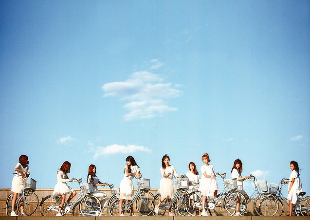 "Little 'Big' Thing": Girls In Tokyo (SNSD 1st PHOTO BOOK)