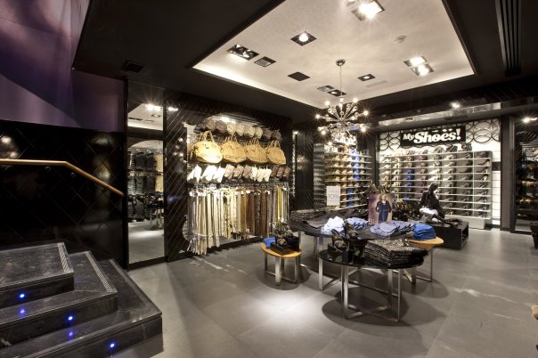 Fashion Victims Bcn: New Blanco store opening / Inauguración de nueva ...