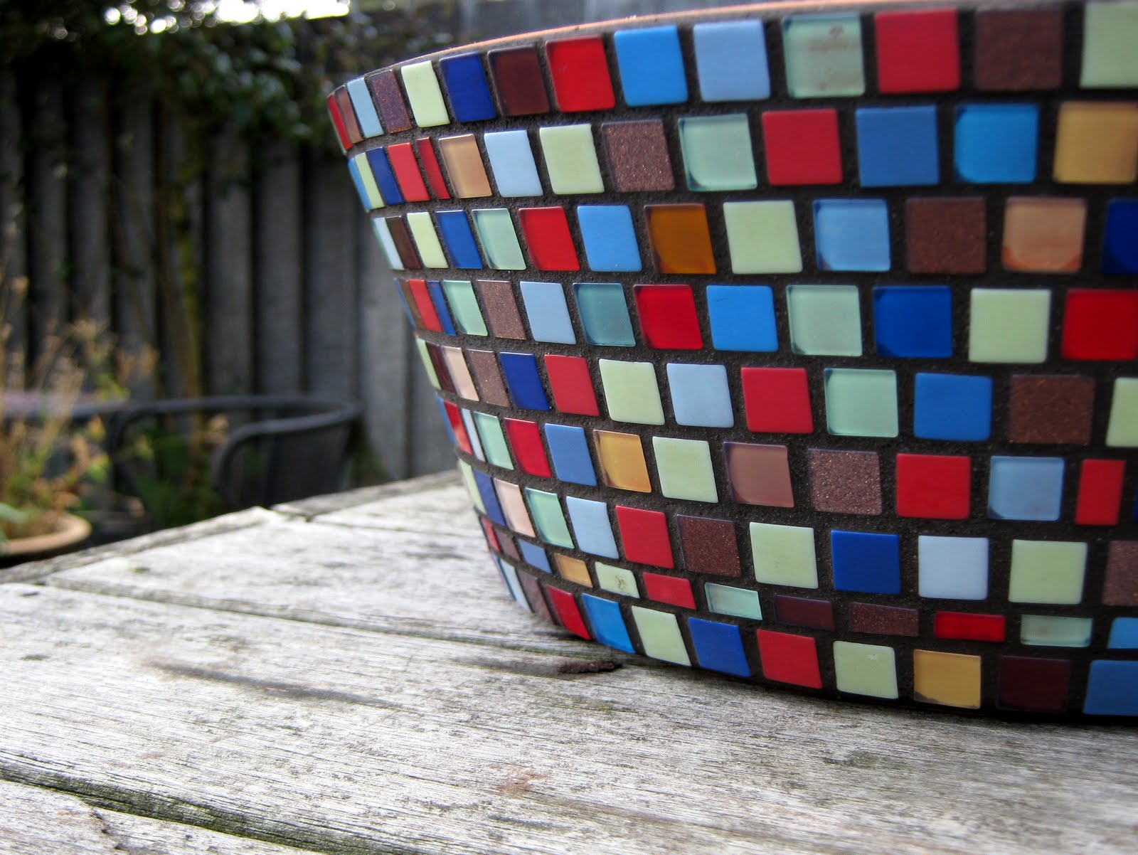 Mummy's space ...: Patchwork mosaic bowl