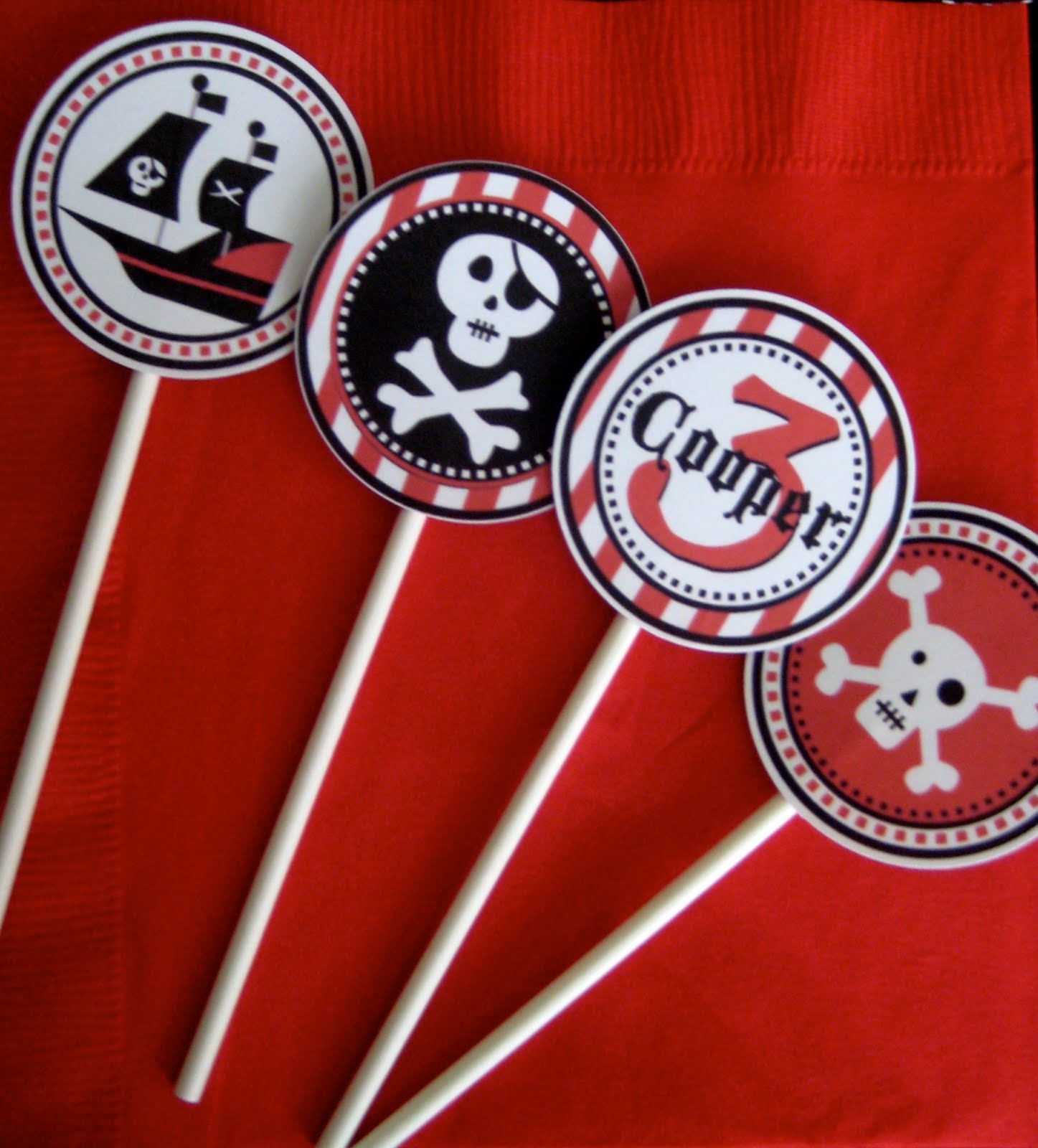 Kami Buchanan Custom Designs: Custom Pirate Party