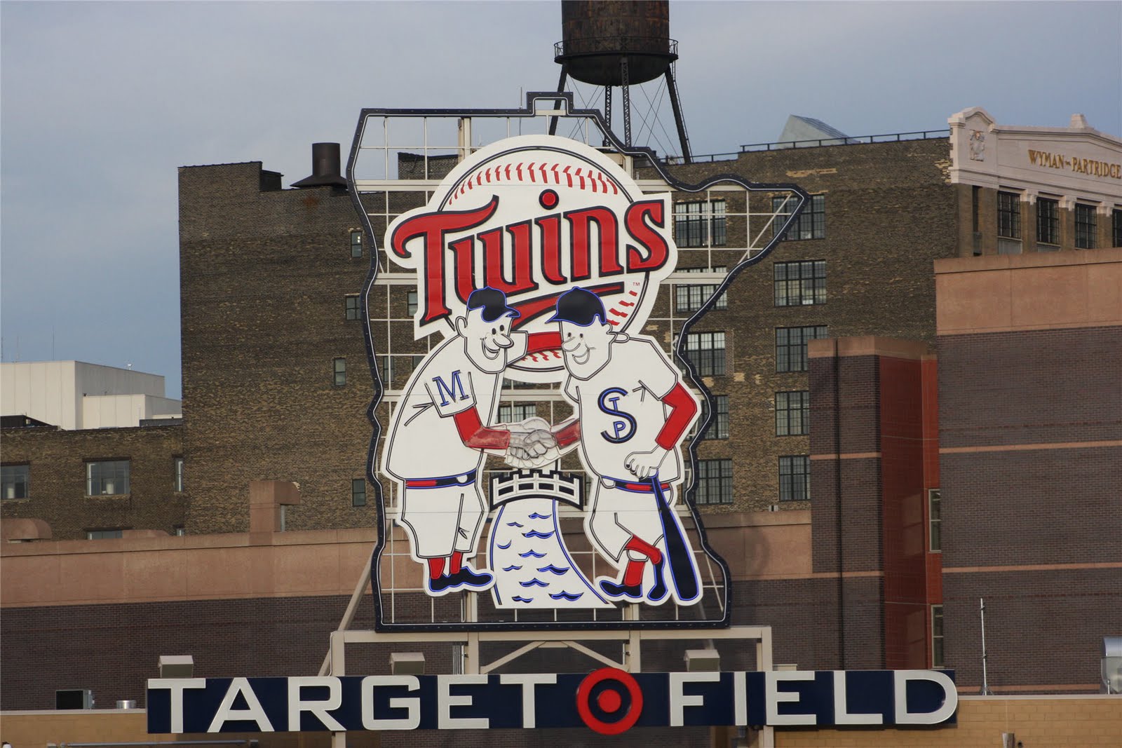 Check out these cool photos of Target Field in Minneapolis | BOOMSbeat