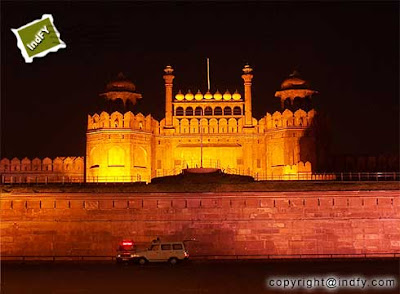 Fort Structures: RED FORT STRUCTURE AT DELHI