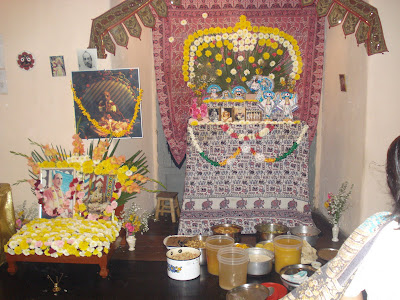 LA FAMILIA DE SOMAKA MAHARAJ: VYASA PUJA DE SOMAKA MAHARAJ EN LIMA Y ...