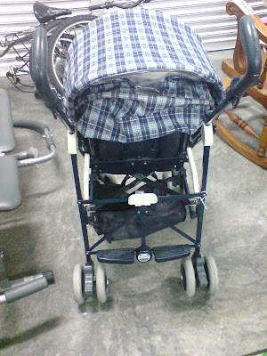 Second Hand World: Baby stroller