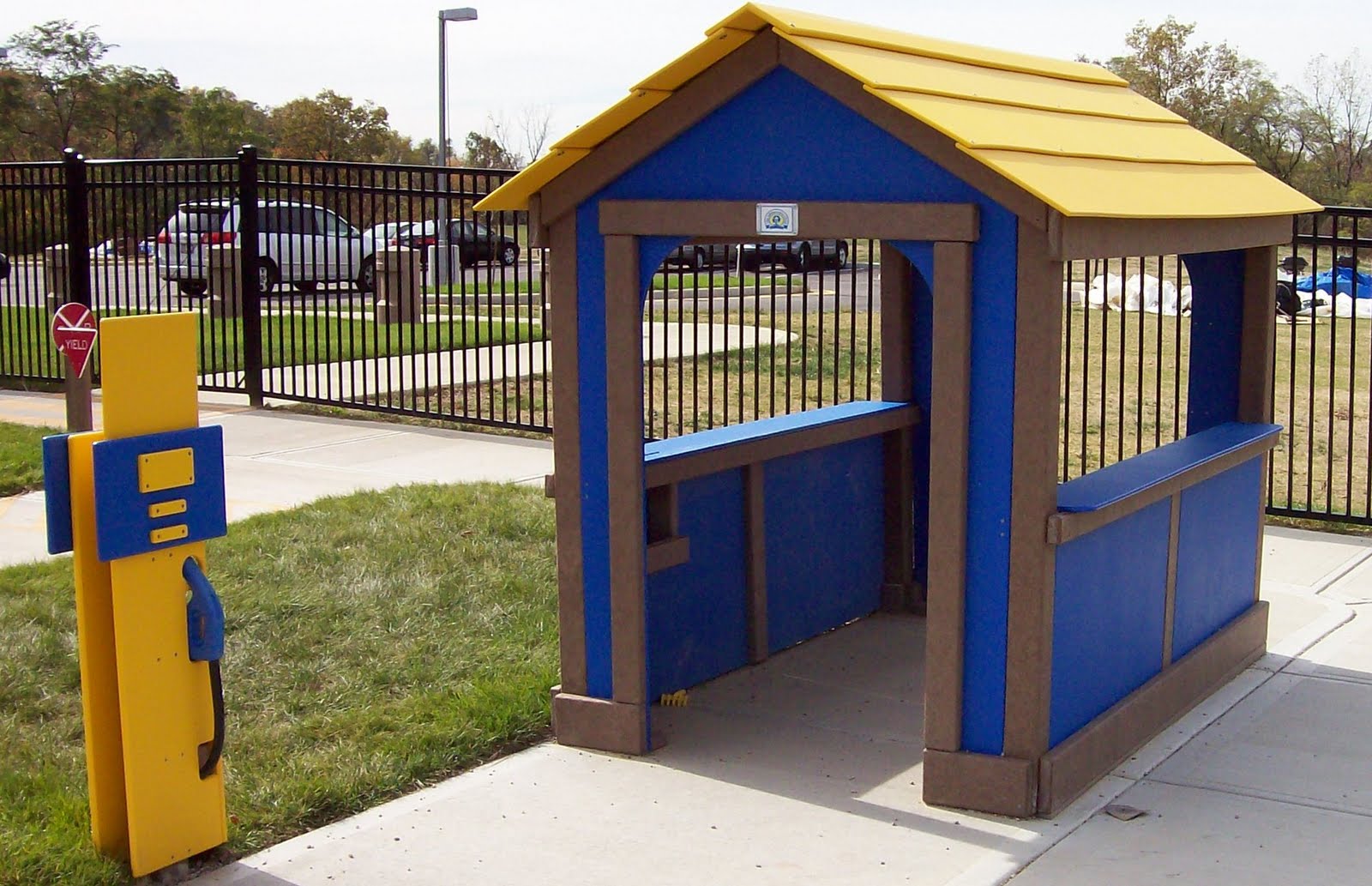 Preschool Playgrounds: "It's Simply a Classroom": Creative/Dramatic ...
