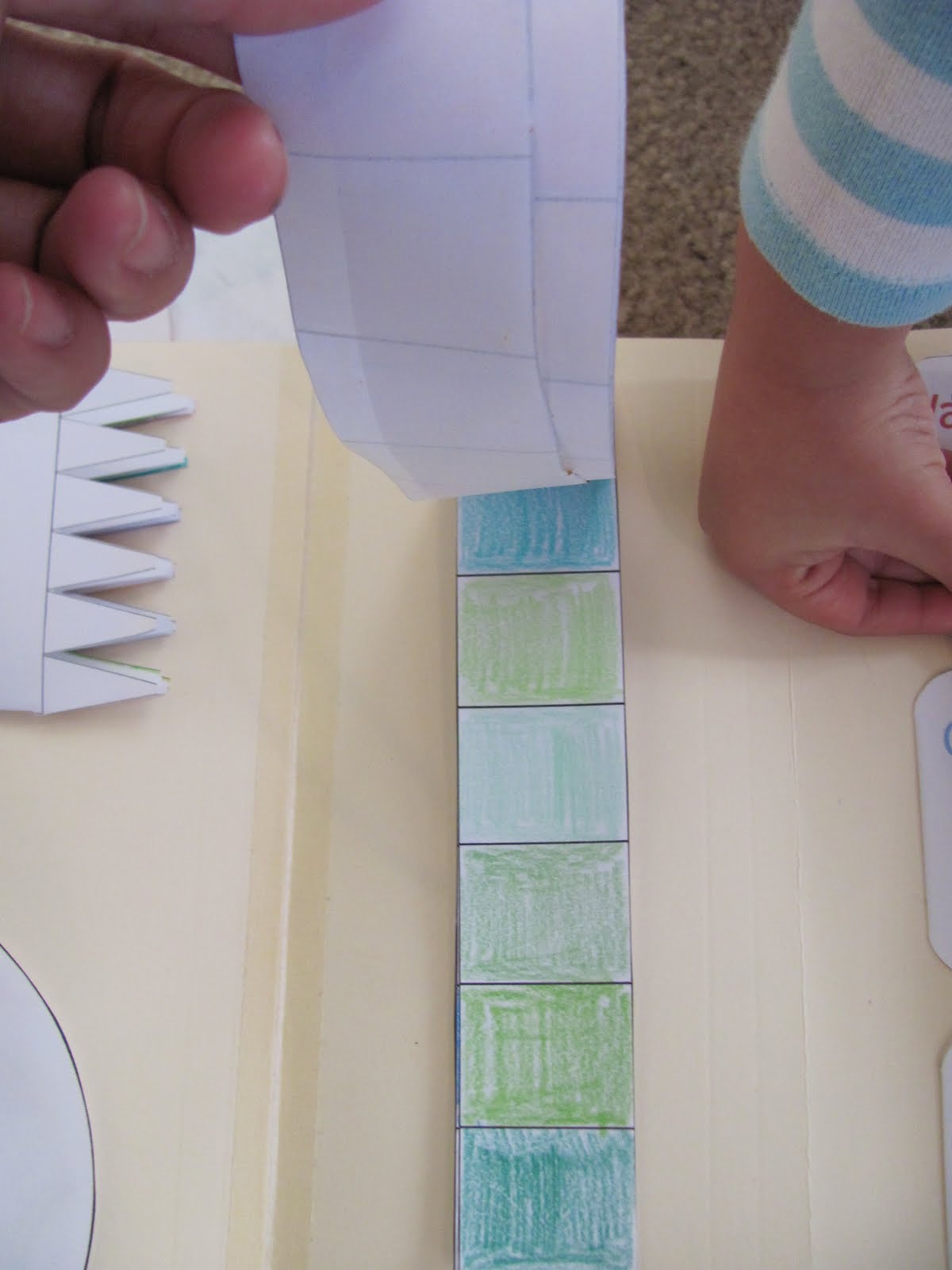 My Two Happy Homeschoolers: Color Lapbook--Finally Finished