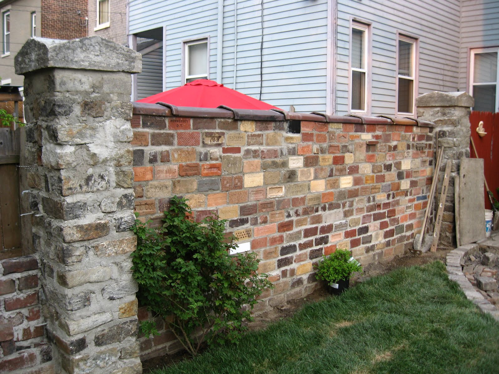 Kentucky Brick Man: Brick Wall