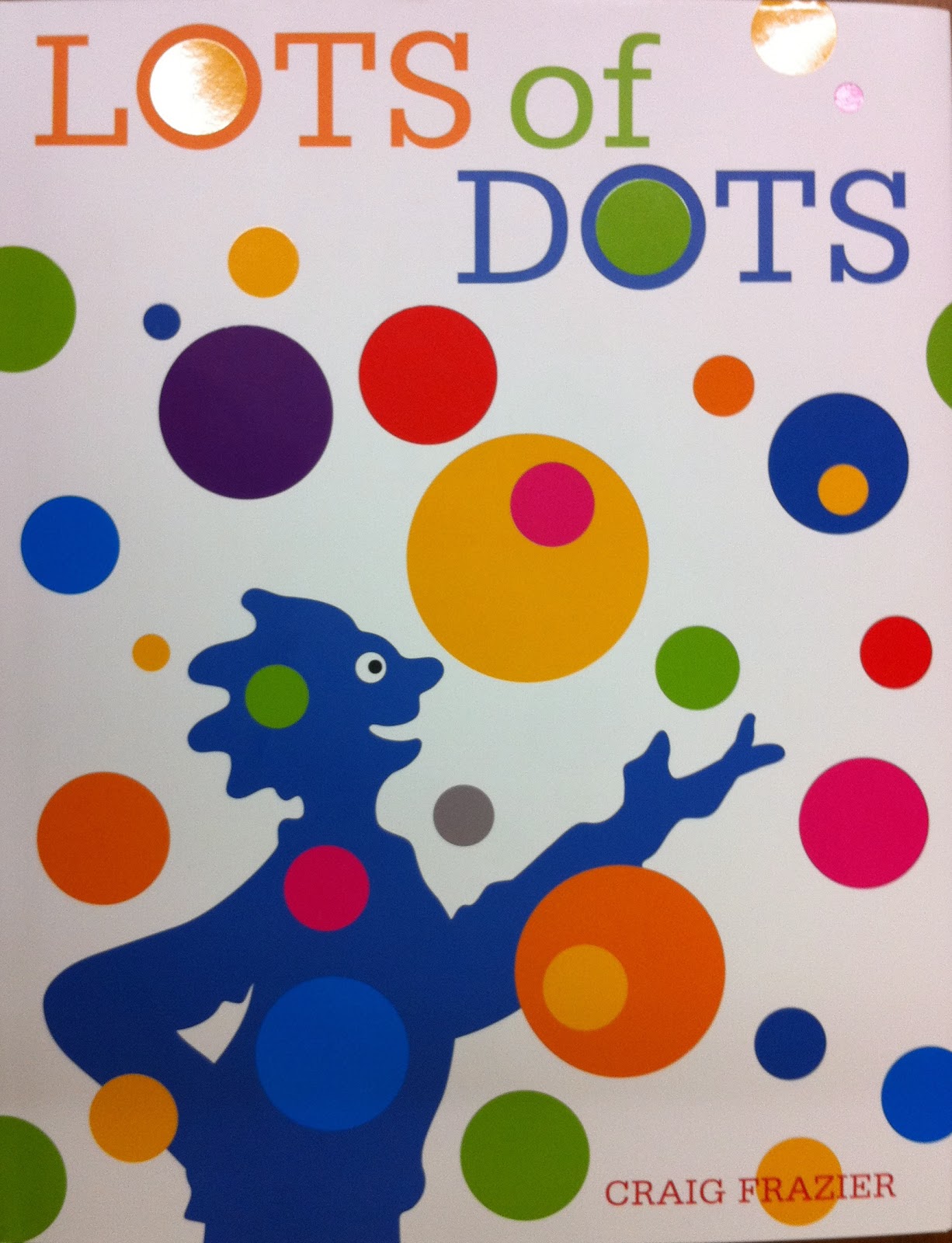 Picturebooks Everyday: Lots of Dots