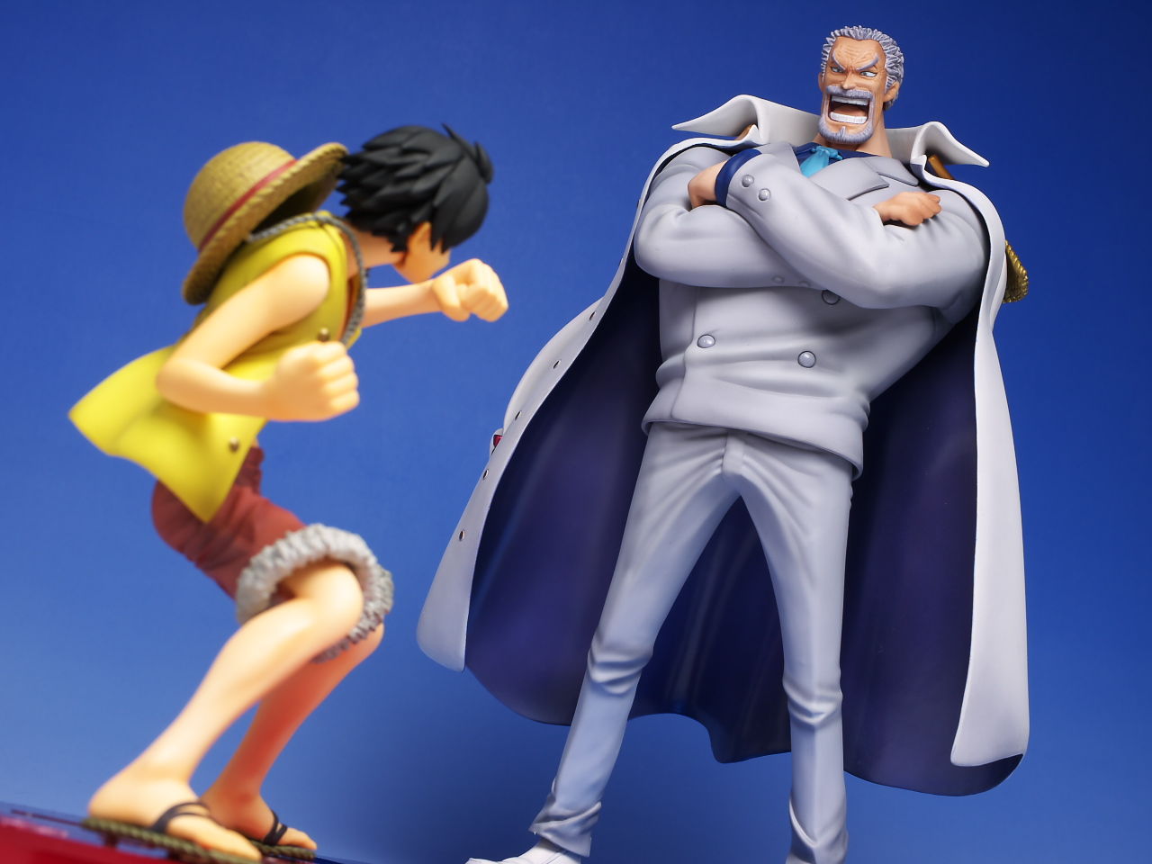 IL BLOG DI SAGITTARIOLUCENTE: P.O.P.: Monkey D. Garp, Linea Neo-Dx ...