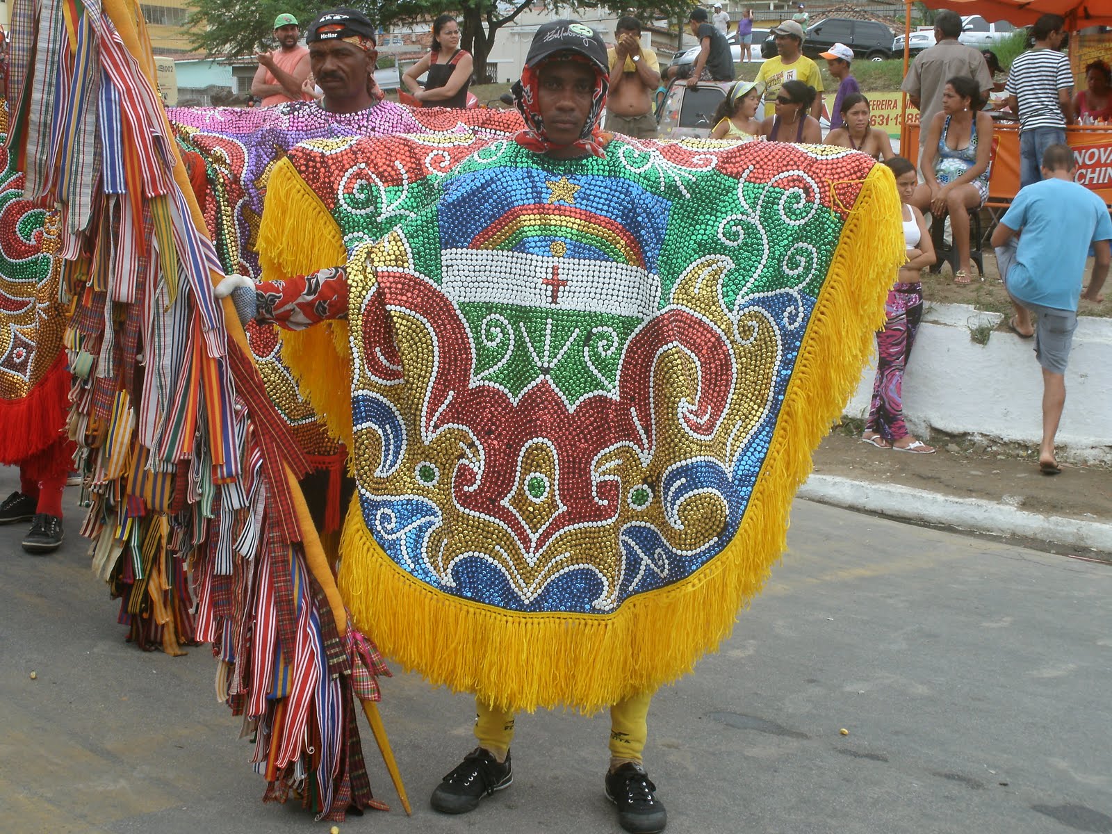 UNIART - Arte a serviço da vida: CABOCLOS DE LANÇA