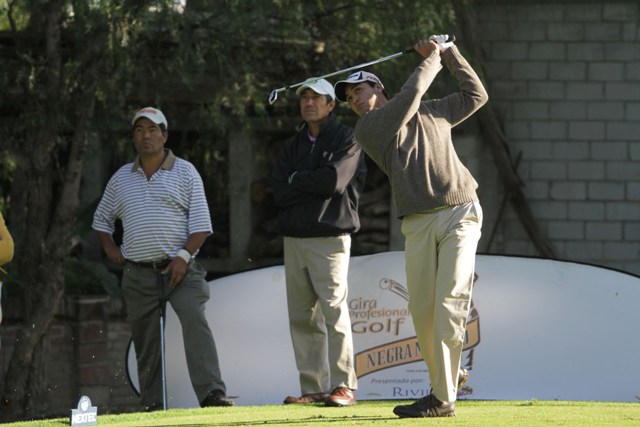 Óscar Serna y Camarón Rodríguez, líderes con 5 bajo par ~ Informanet
