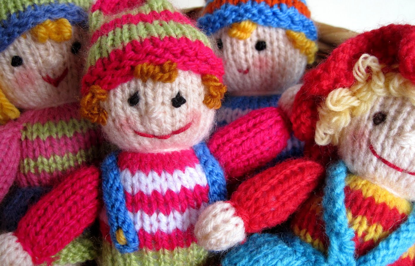 Flutterby Patch: Busy doing nothing!