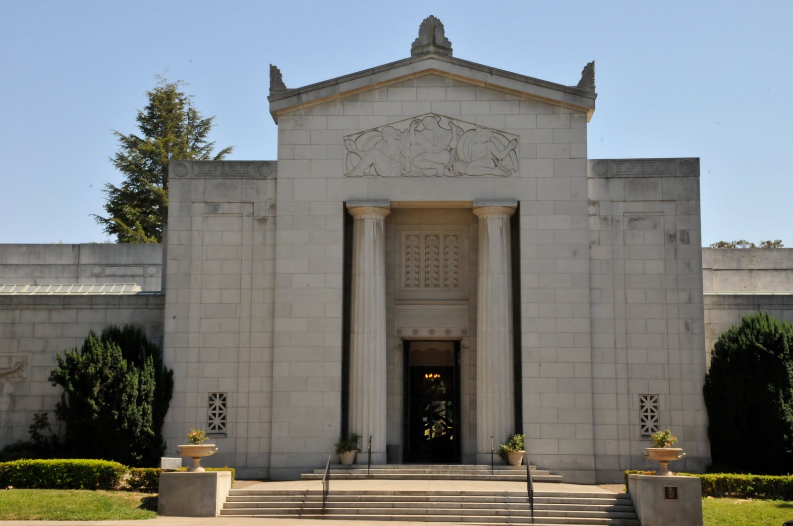 Lives of the Dead: Mountain View Cemetery in Oakland: Main Mausoleum