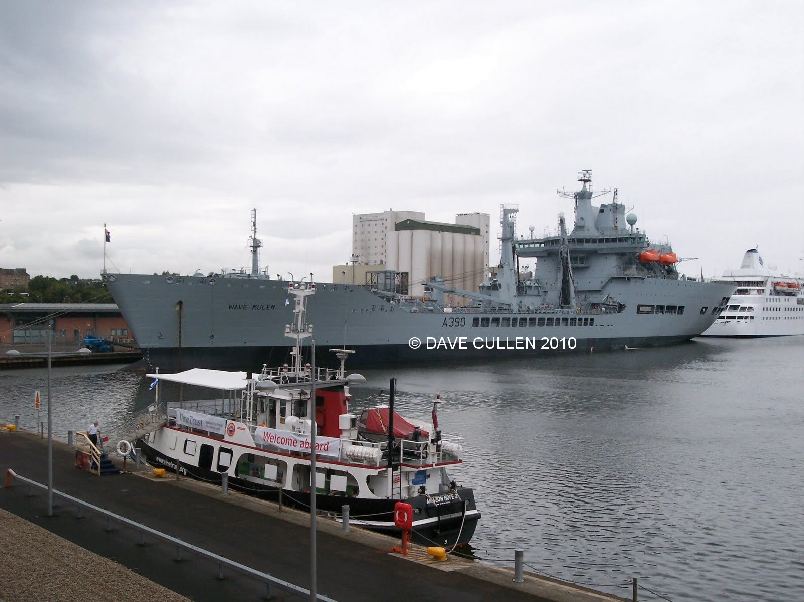 Warships and Auxiliaries: Fast Fleet Tankers