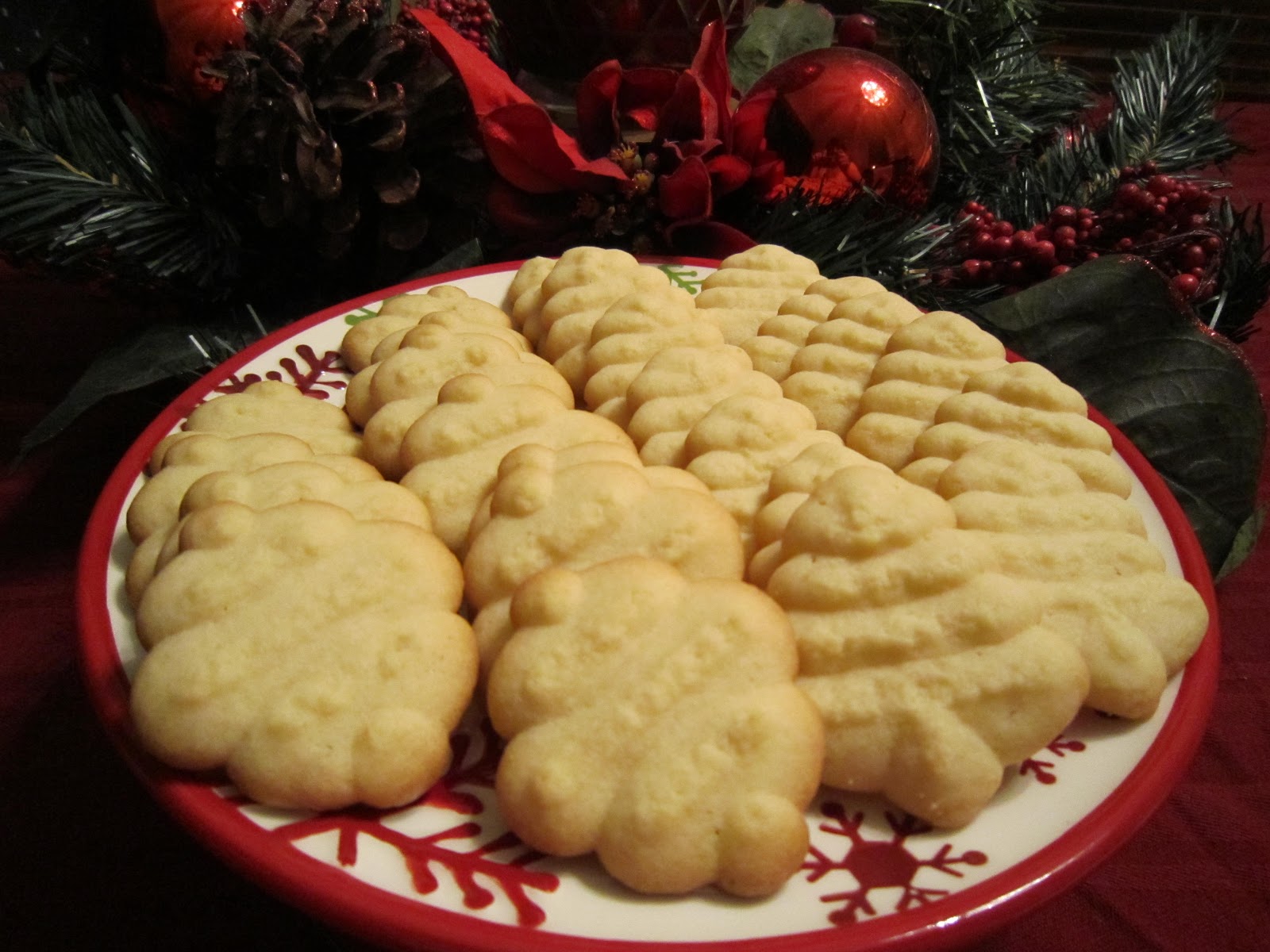 Sweet Tooth Lulu: Butter Cookies