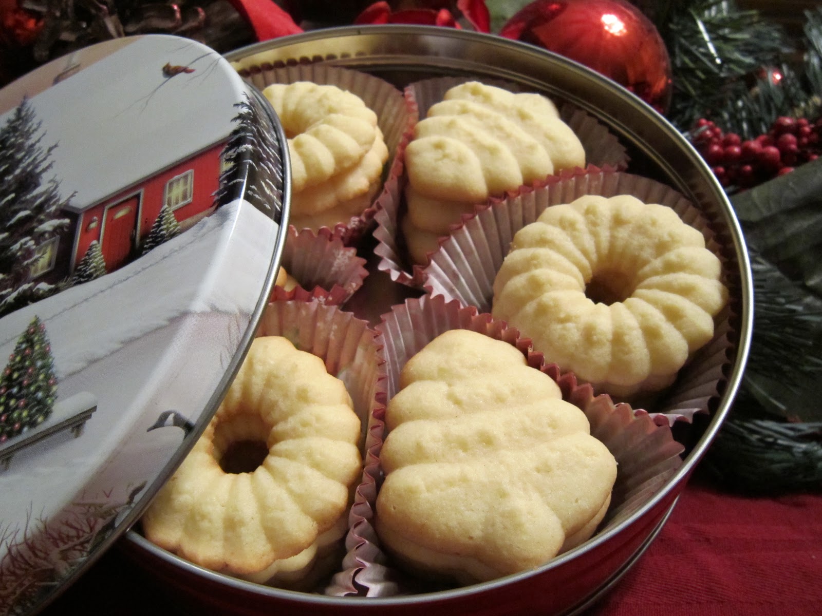 Sweet Tooth Lulu: Butter Cookies