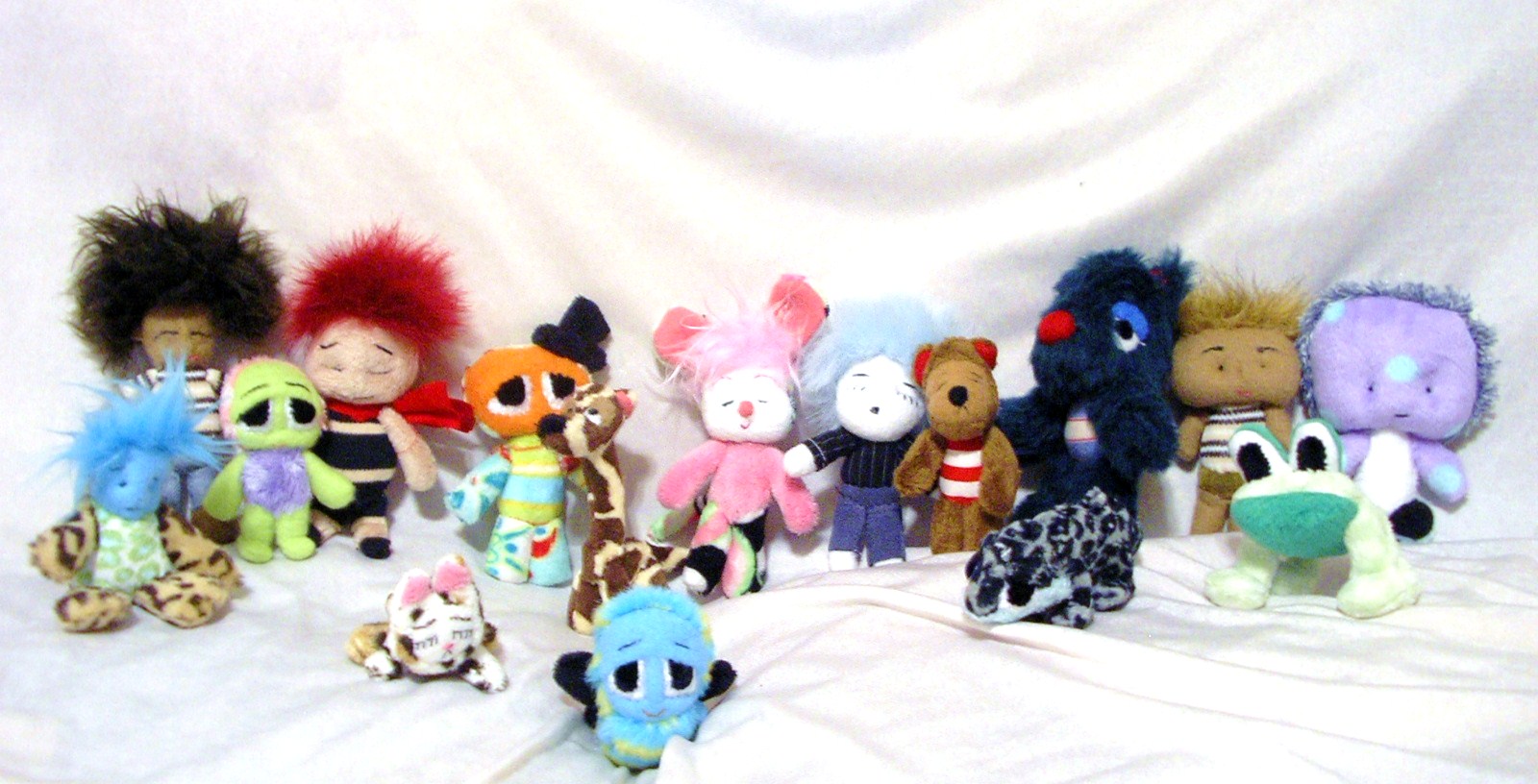 The Teeny Tiny Toy Store: Introducing Teeny Tiny Pocket Stitches