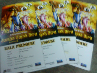 Preview Jumbo Gajah Biru - Enchanted Life Begins