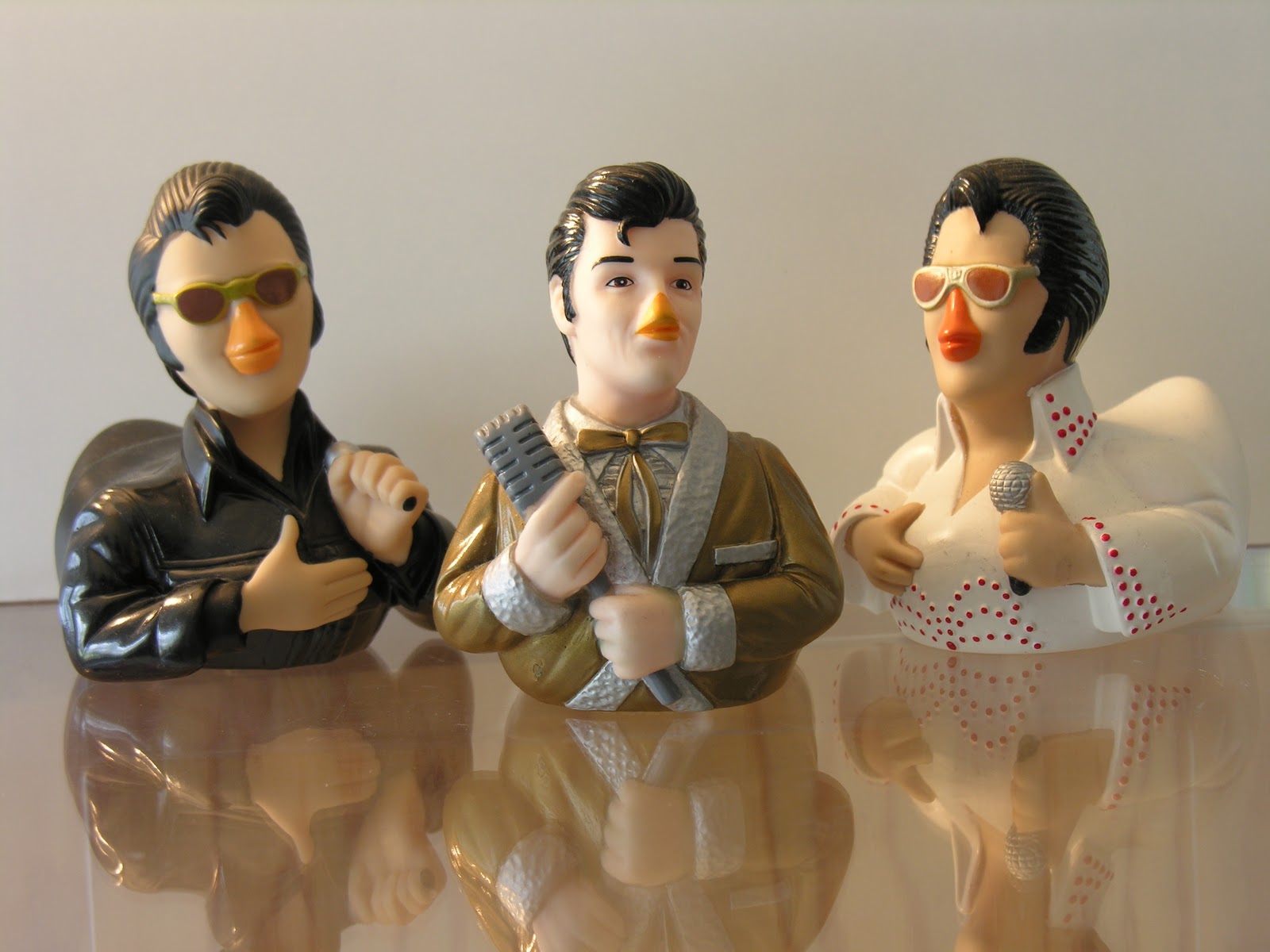 ELVIS COLLECTIONS: Ducks